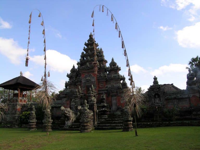 Bali, Travel Information and pictures - BigFoto.com