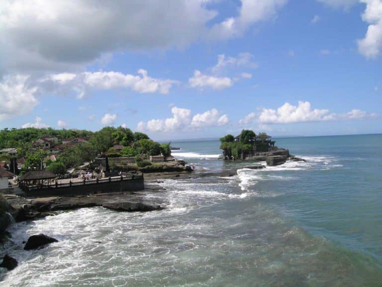 Bali, Travel Information and pictures - BigFoto.com