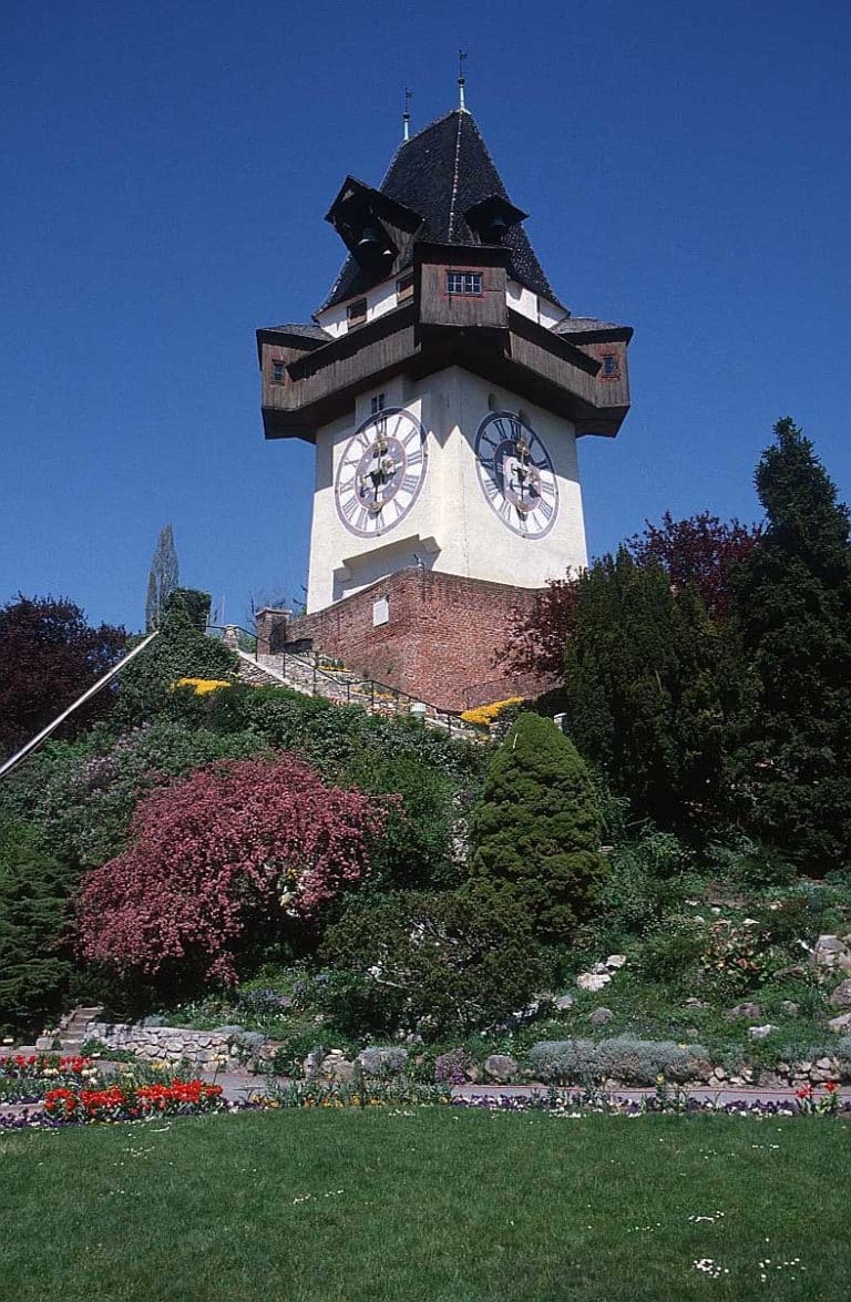 Graz; Pictures and Travel Information - BigFoto.com