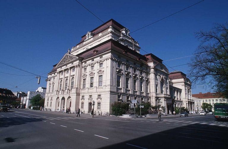 Graz; Pictures and Travel Information - BigFoto.com