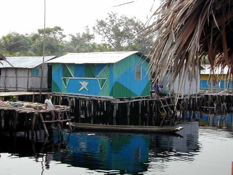 Ghana Pictures and Travel Information - BigFoto.com