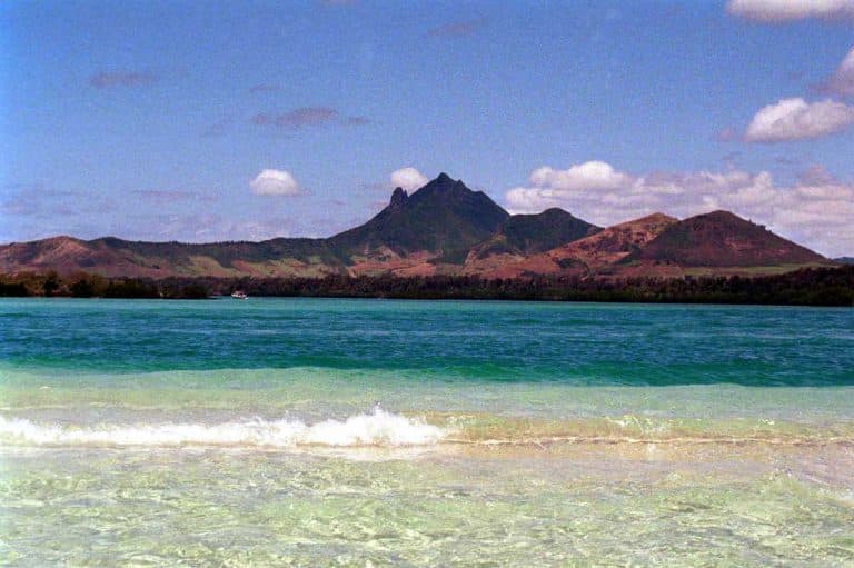 Mauritius; Travel Information and Pictures - BigFoto.com